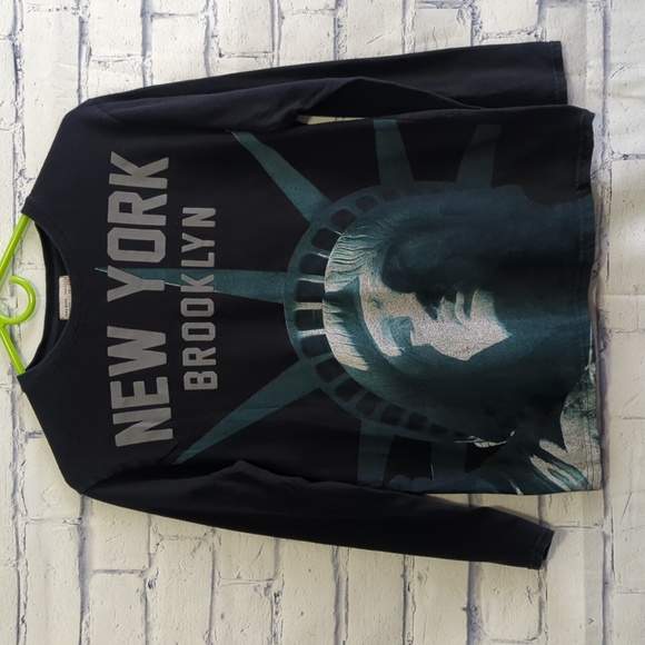 Zara | Shirts & Tops | Zara Boys Collection Brooklyn New York Statue Of ...